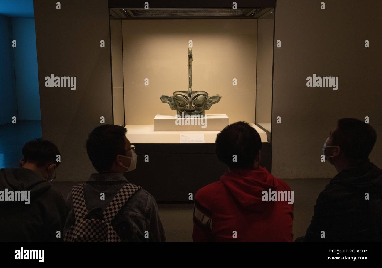 Bronze Mask, Shang Dynasty (c. 16th-11centuries BC), Unearthed at ...