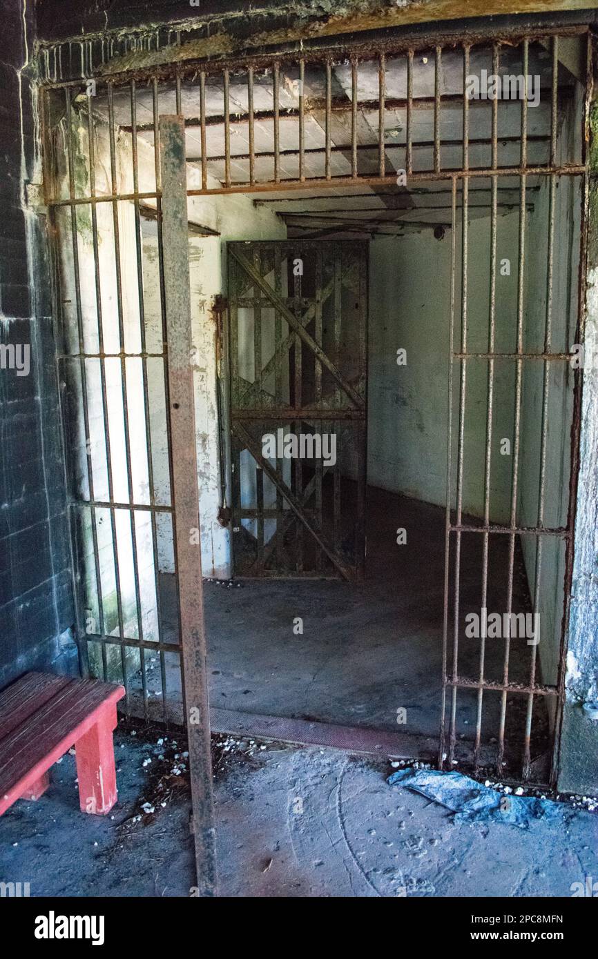 Open prison hi-res stock photography and images - Alamy