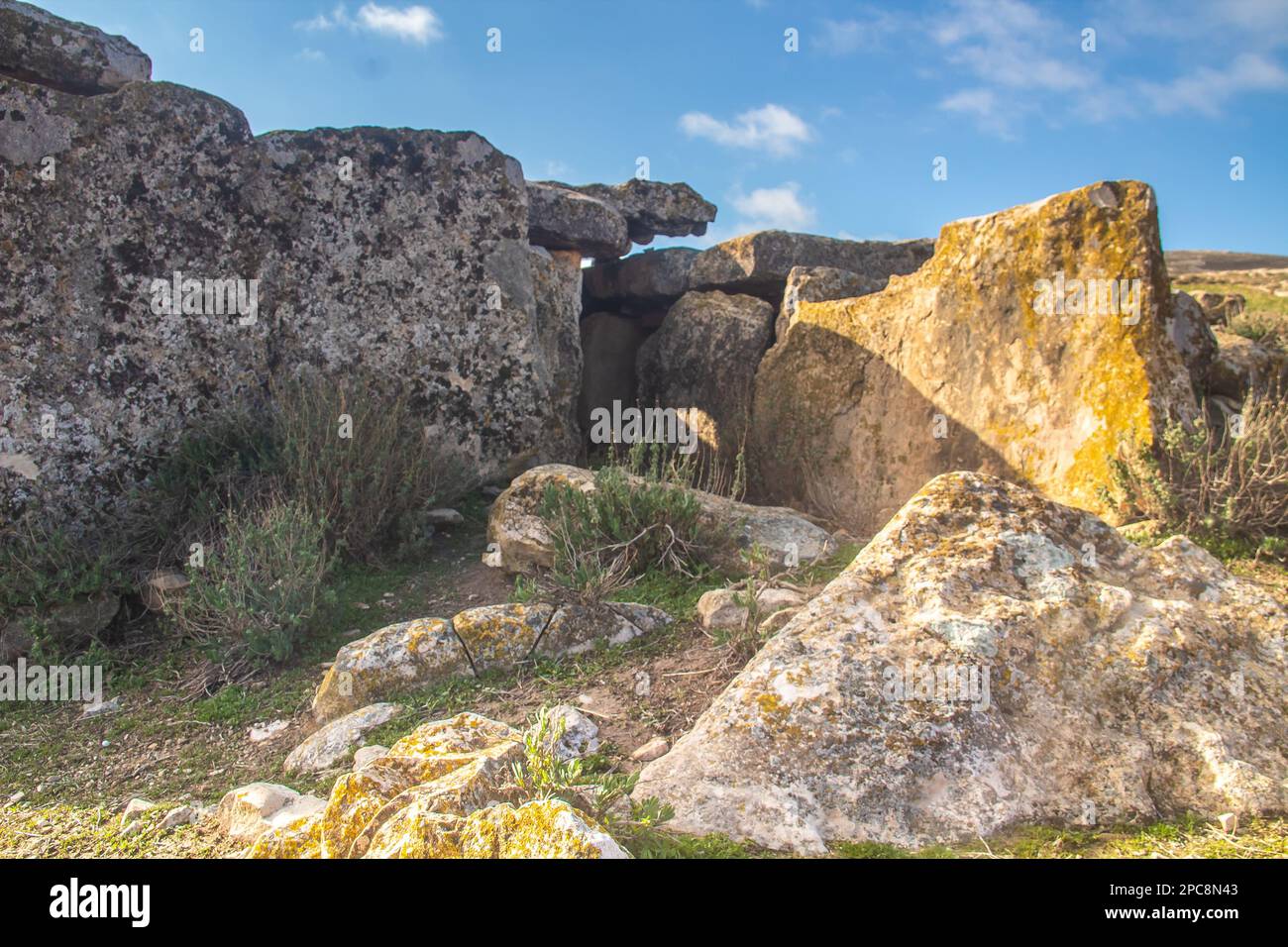 Dolmens in western Tunisia. Les Mégalithes d'Ellès, Kef, Tunisia ...