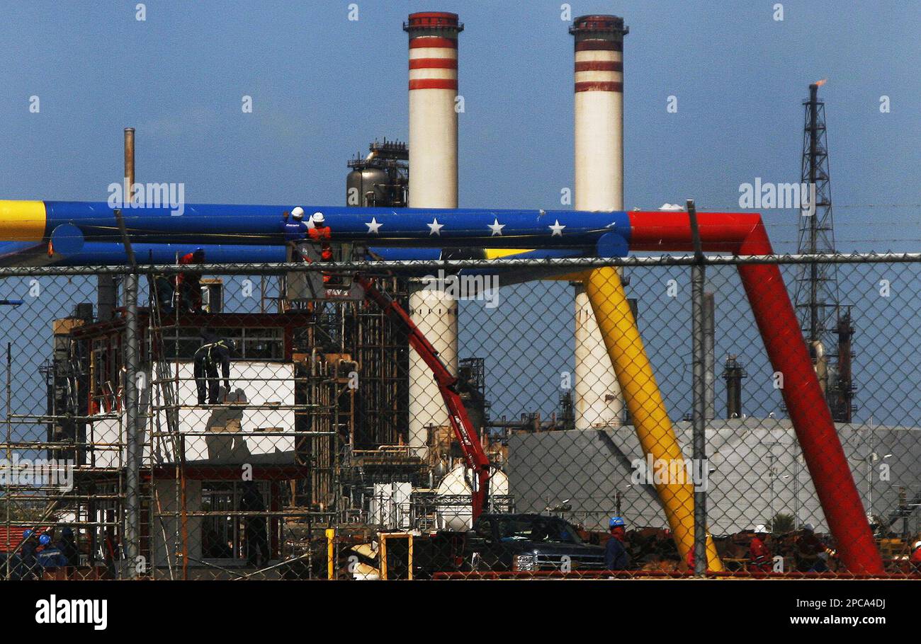 Paraguana, Venezuela. 13th Mar, 2023. The catalytic cracker at Amuay ...