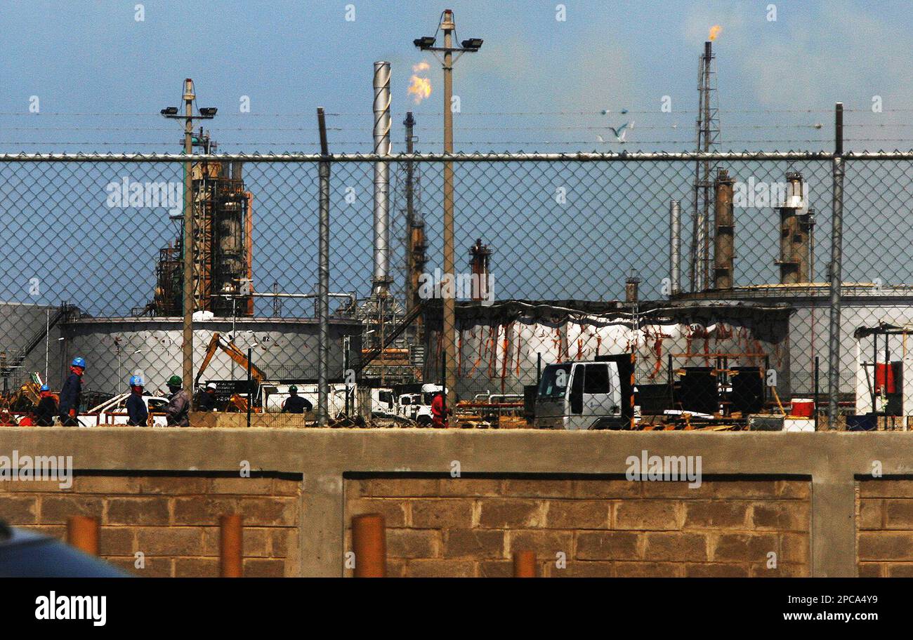 Paraguana, Venezuela. 13th Mar, 2023. The catalytic cracker at Amuay ...