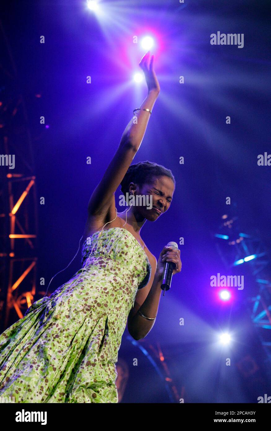 Simphiwe Dana Dresses