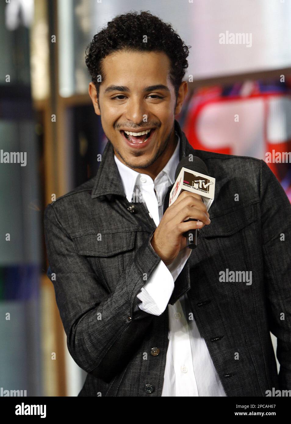 Singer Mario Vasquez appears onstage during "Mi TRL" on MTV Tr3s, the ...
