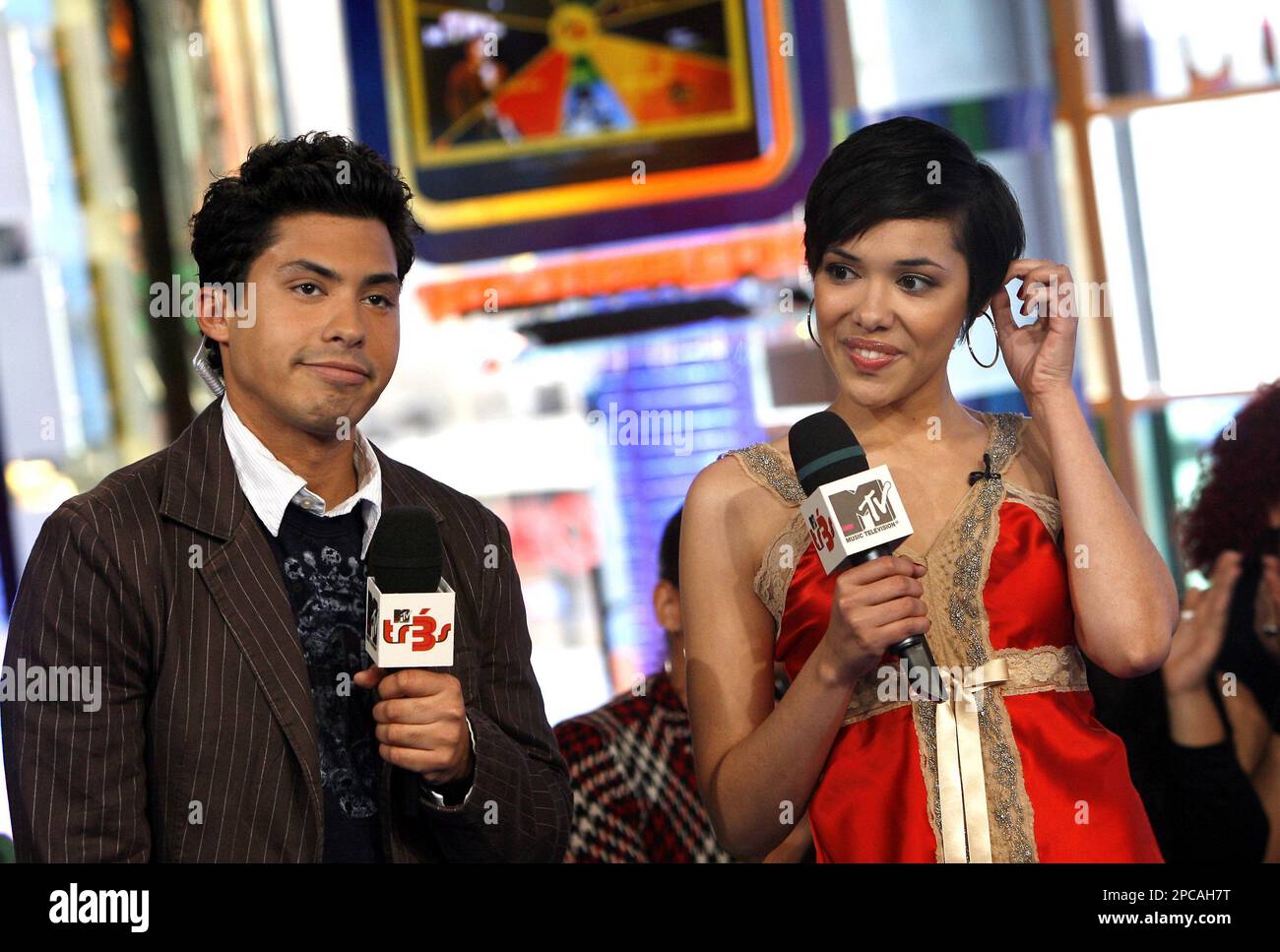 VJs Carlos Santos, left, and Denise Ramirez appear onstage during "Mi ...