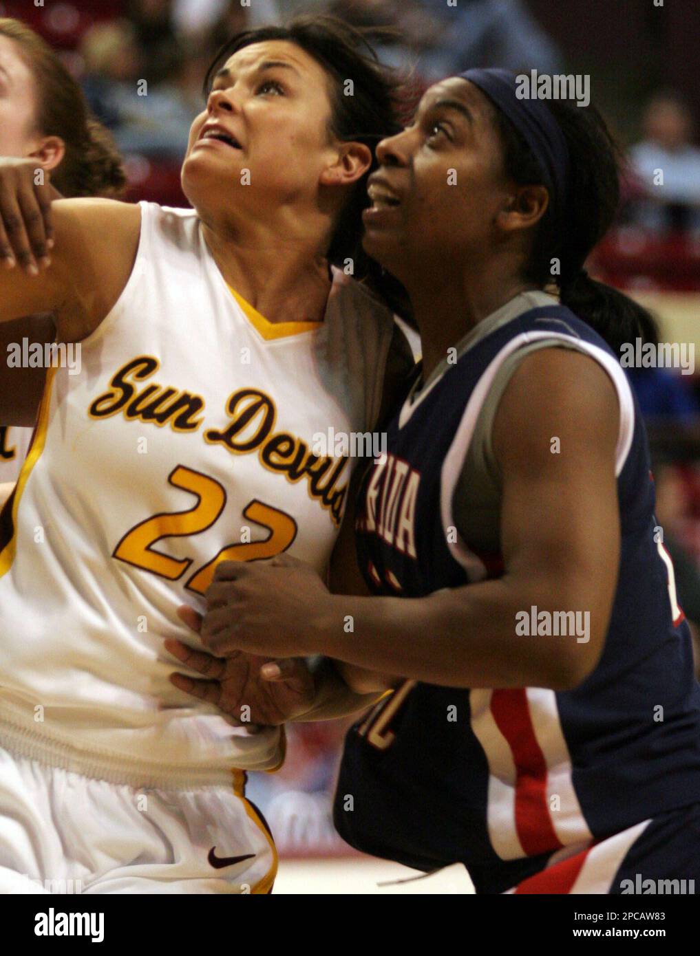 Arizona State's Jill Noe, left, collides with Florida Atlantic's ...