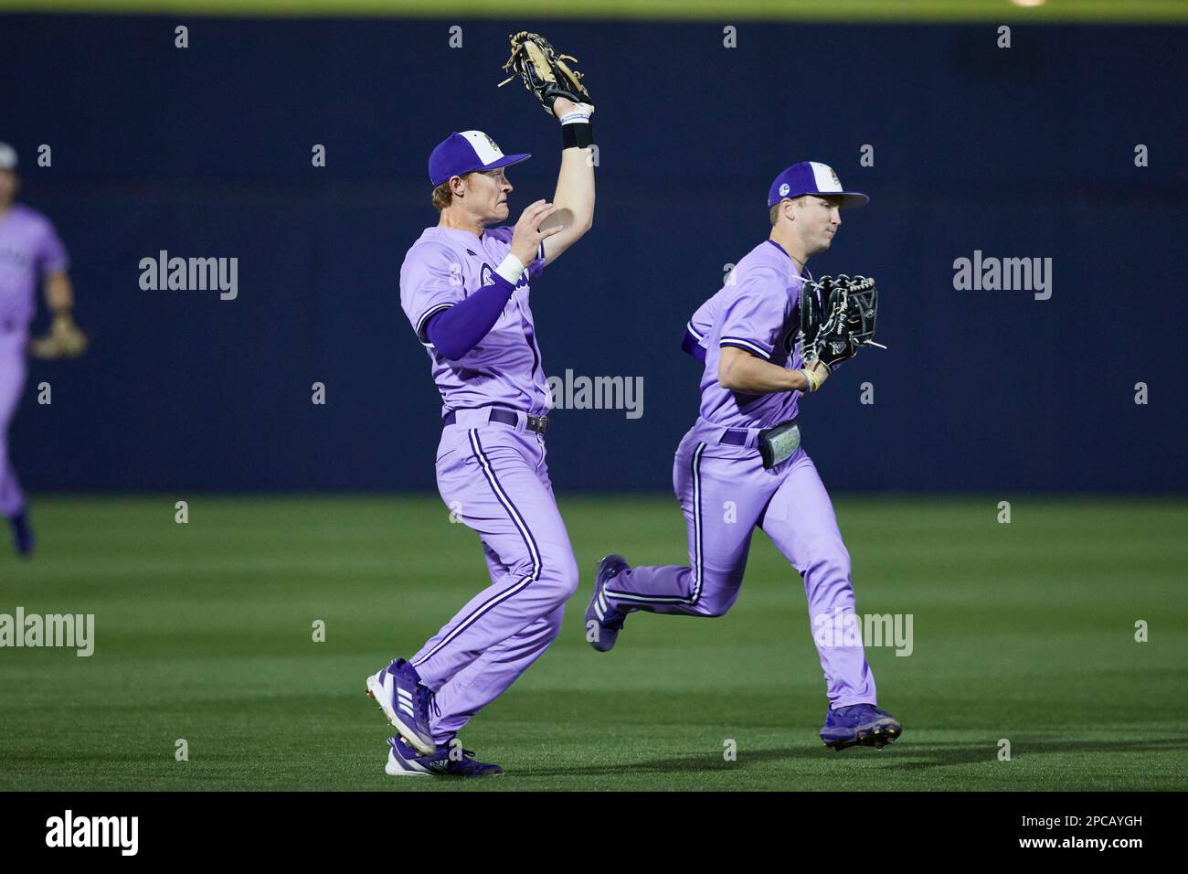 East Carolina Pirates third baseman Alec Makarewicz (99) catches a pop ...