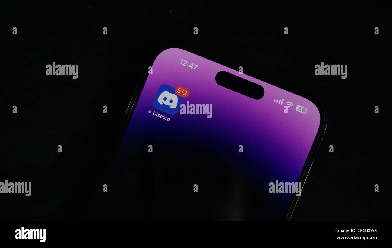 14 pro max hi-res stock photography and images - Alamy