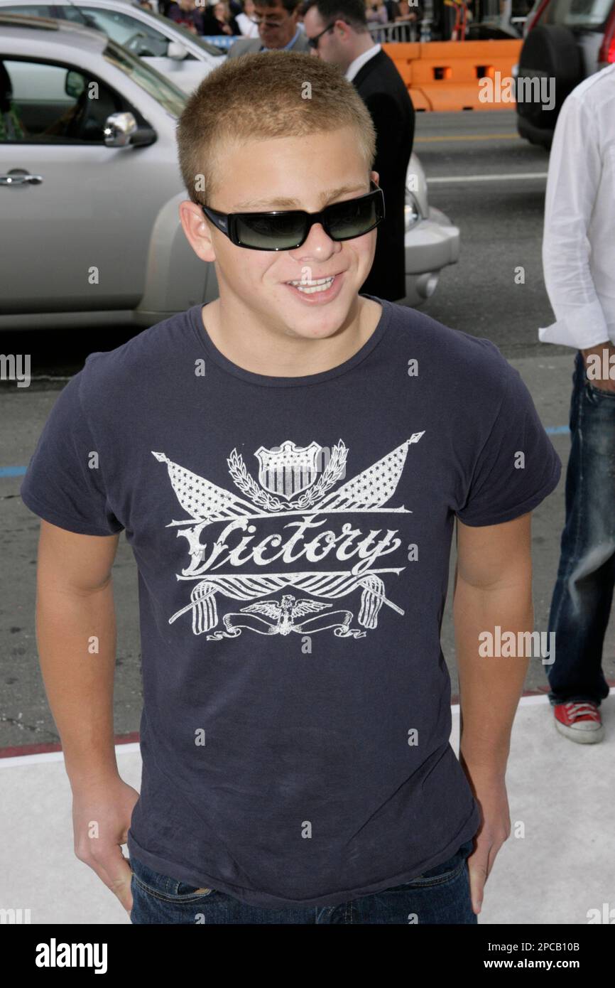 Actor Jonathan Lipnicki arrives at the "Happy Feet" world premiere at ...