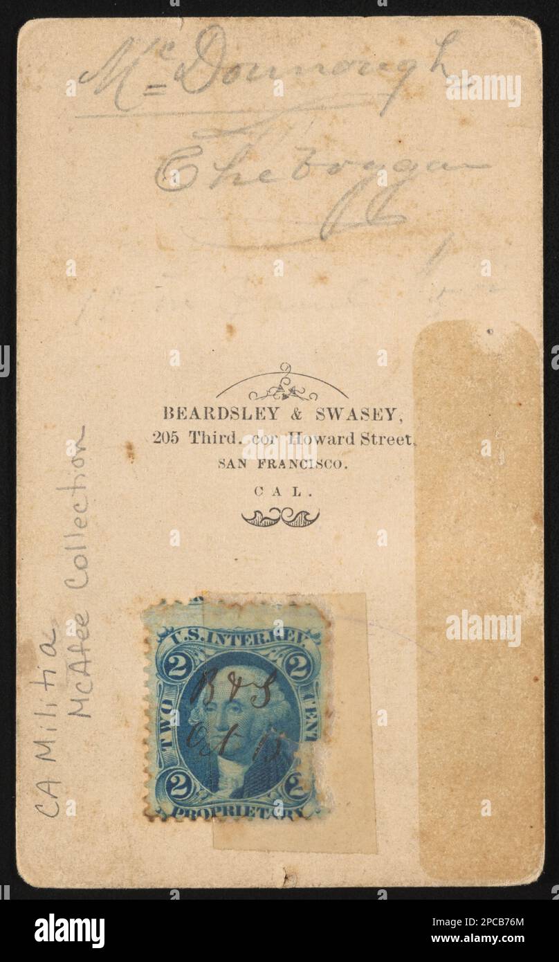 Unidentified private in Union uniform with overcoat and bayoneted ...