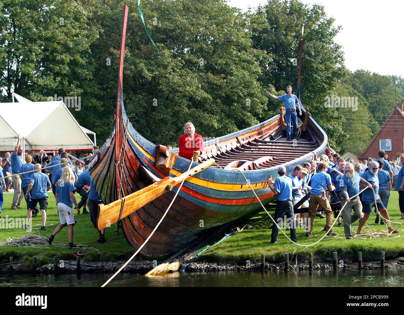 ** FILE ** Workers launch a replica of a 1,000-year-old Viking sailing ...