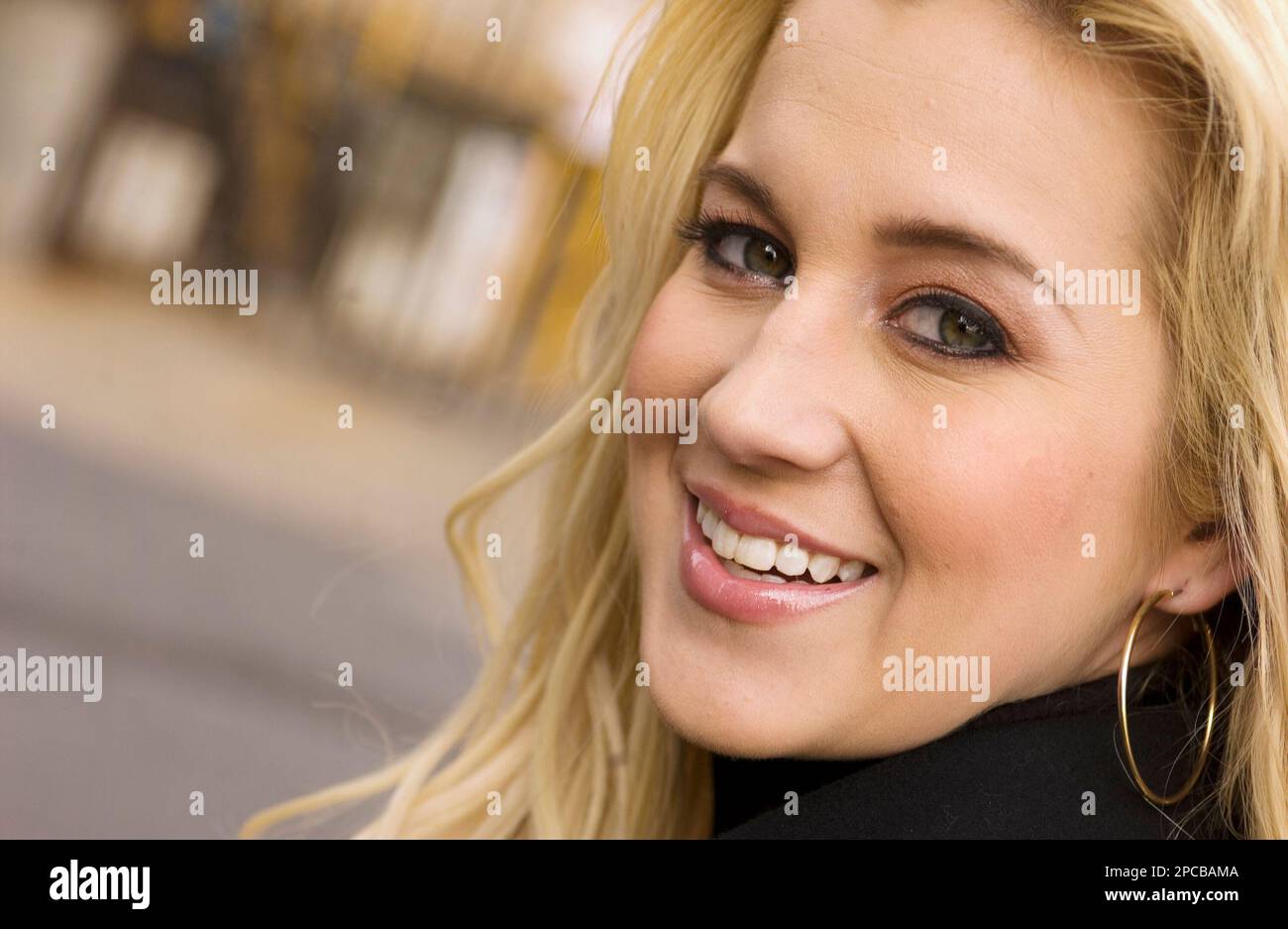 Singer Kellie Pickler is photographed in New York, Nov. 1, 2006. (AP ...