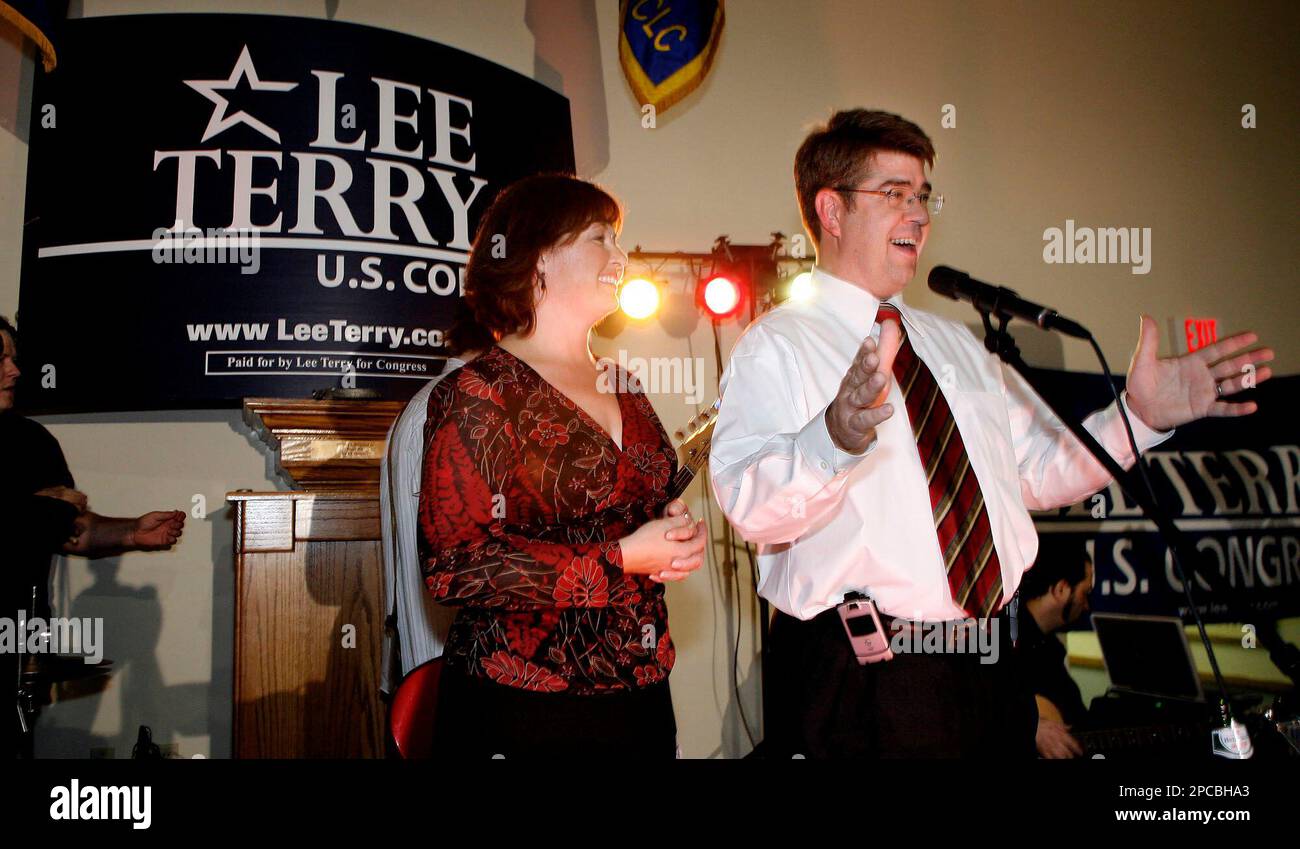 Republican Rep. Lee Terry speaks to supporters at an election rally ...