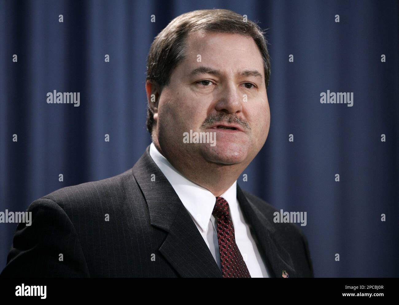 Special Agent in Charge Thomas Fuentes of the Federal Bureau of ...