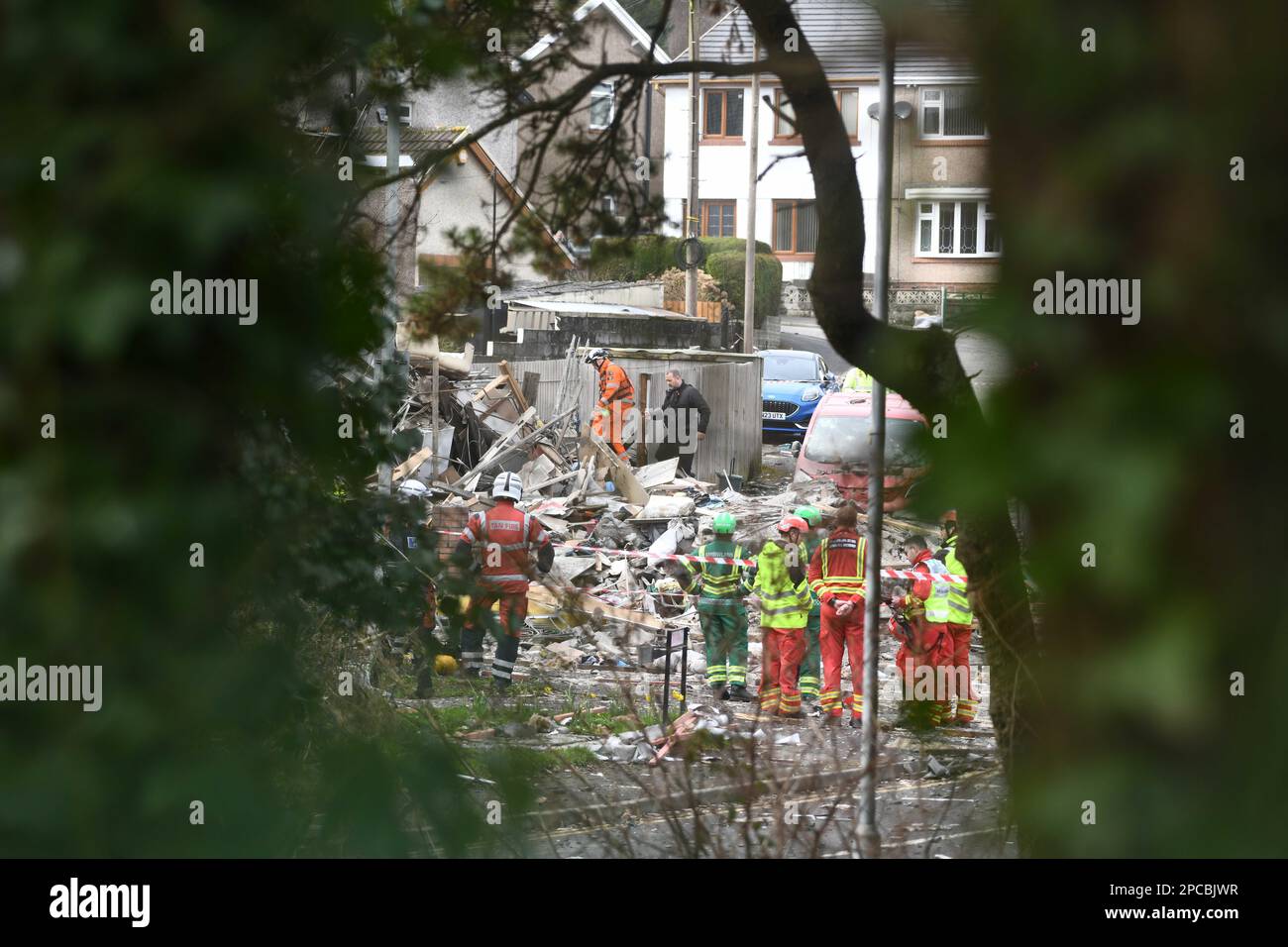 A huge gas explosion destroys homes in the Morriston area of Swansea in ...
