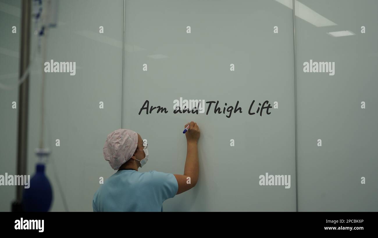 Armlift hi-res stock photography and images - Alamy