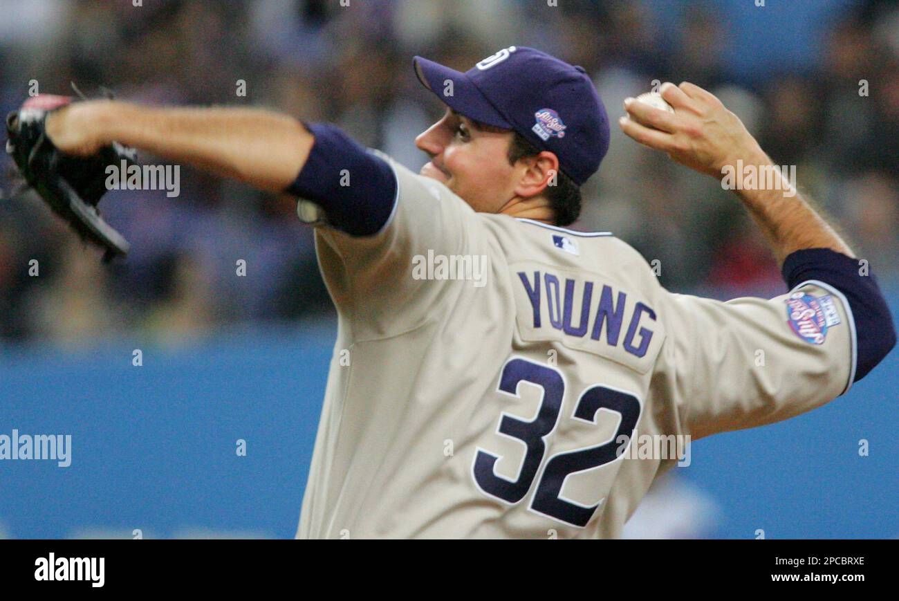 San Diego Padres pitcher Chris Young throws during the second inning of ...