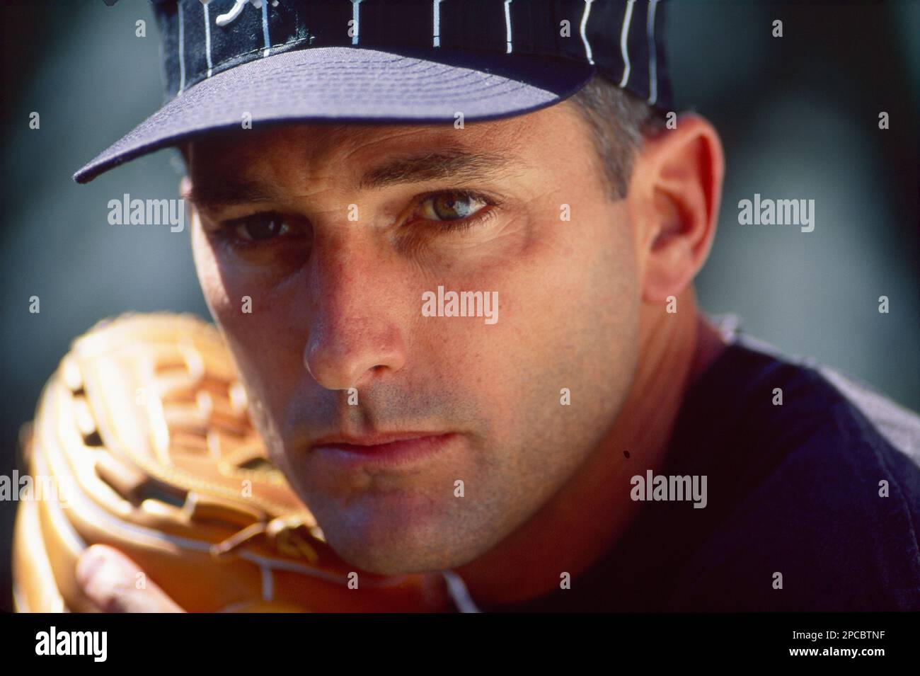 Signs a baseball cap hi-res stock photography and images - Alamy