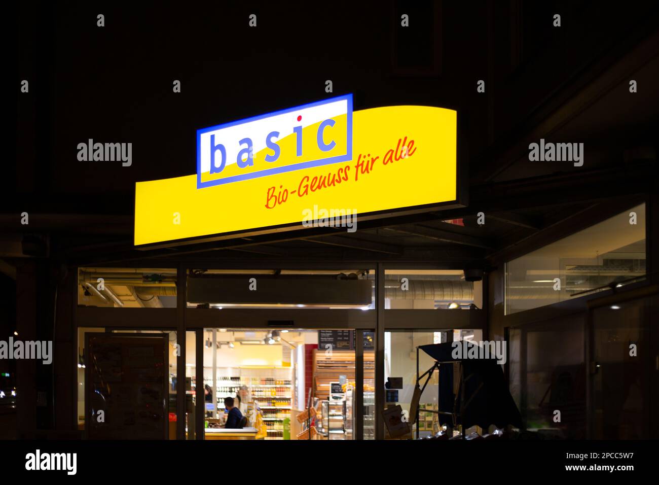 Munich, Germany. 13th Mar, 2023. Branch of the insolvent organic ...