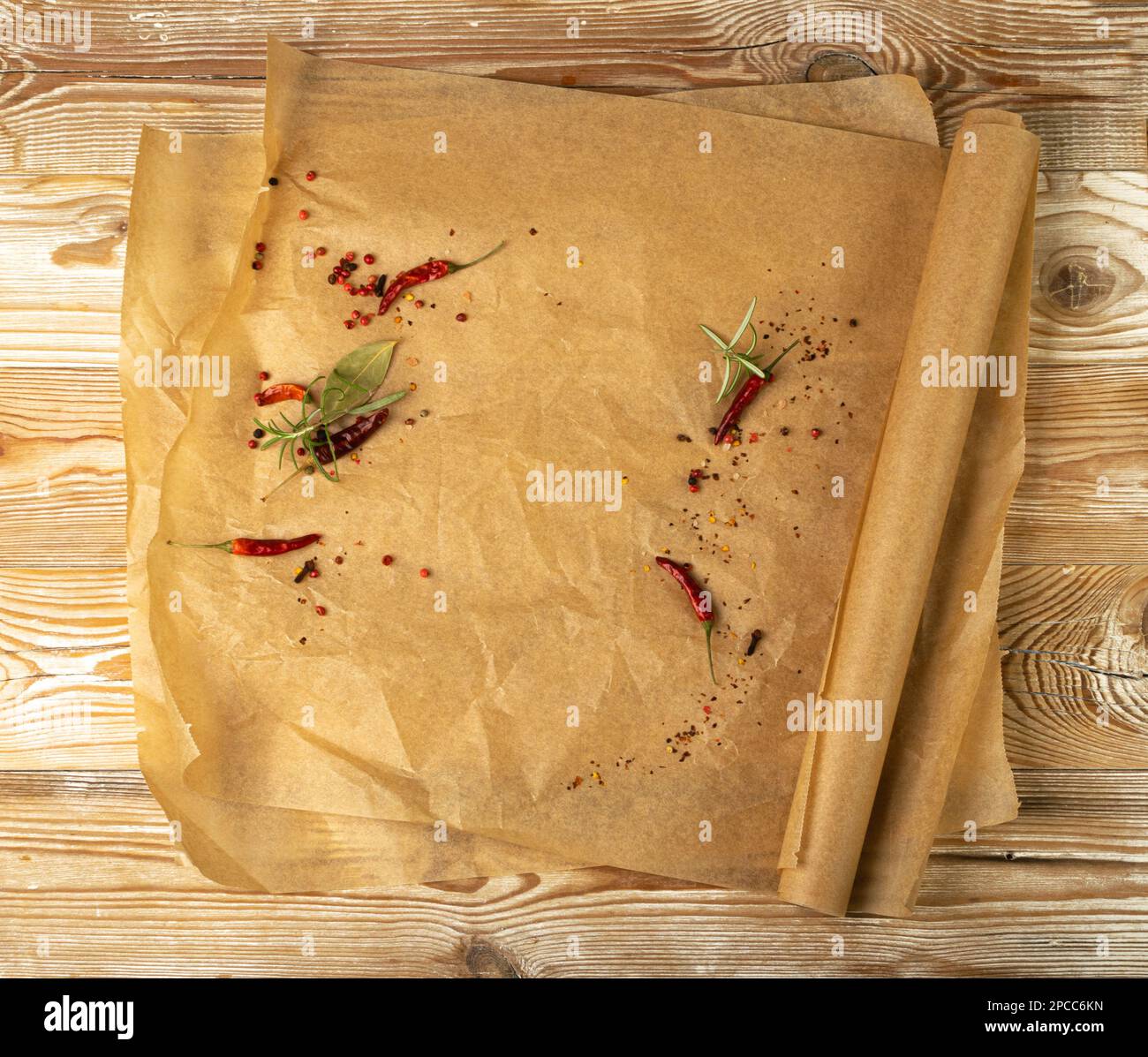 Brown Baking Paper with Herbs and Spices, Kraft Cooking Paper Sheet on ...