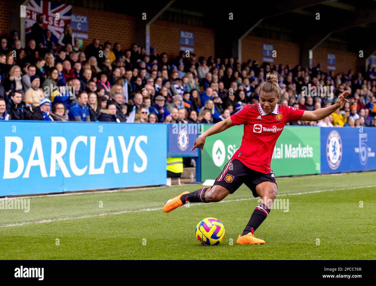 Manchester United's Nikita Parris in action during the Barclays Women's ...