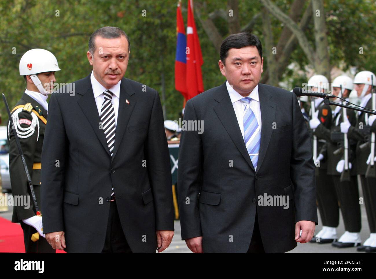Turkish Prime Minister Recep Tayyip Erdogan, left, and his counterpart ...
