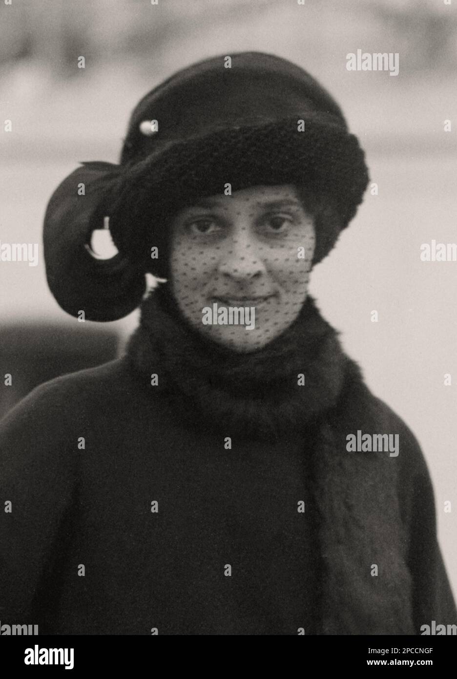 1920 ca , New York , USA : The american actress and dramatist RUTH ...