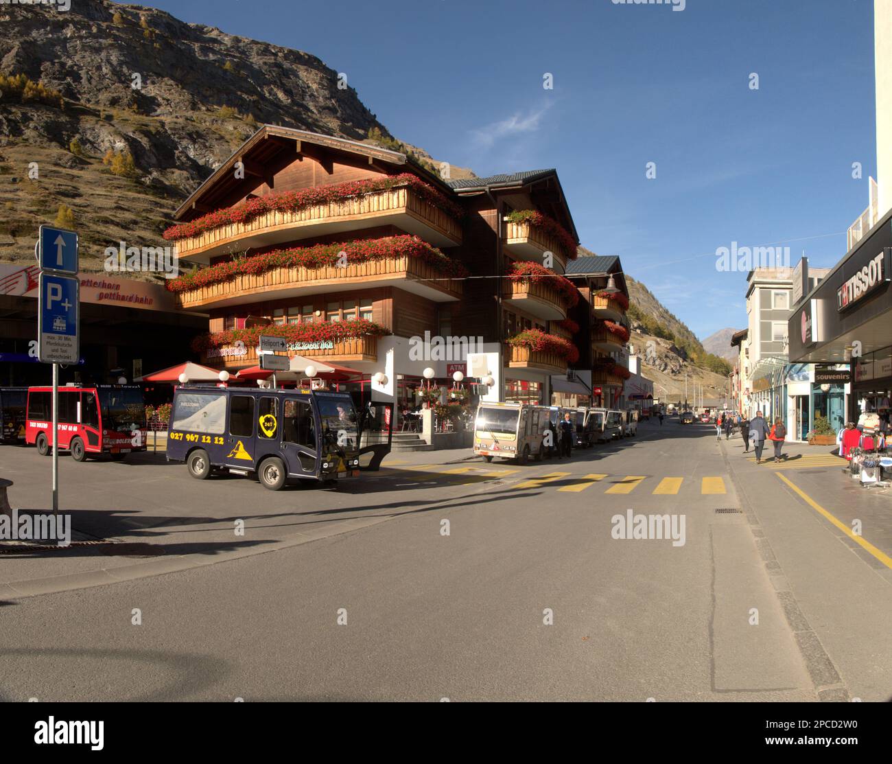 Hotel in the Swiss village of Zermatt, Canton of Valais Stock Photo - Alamy