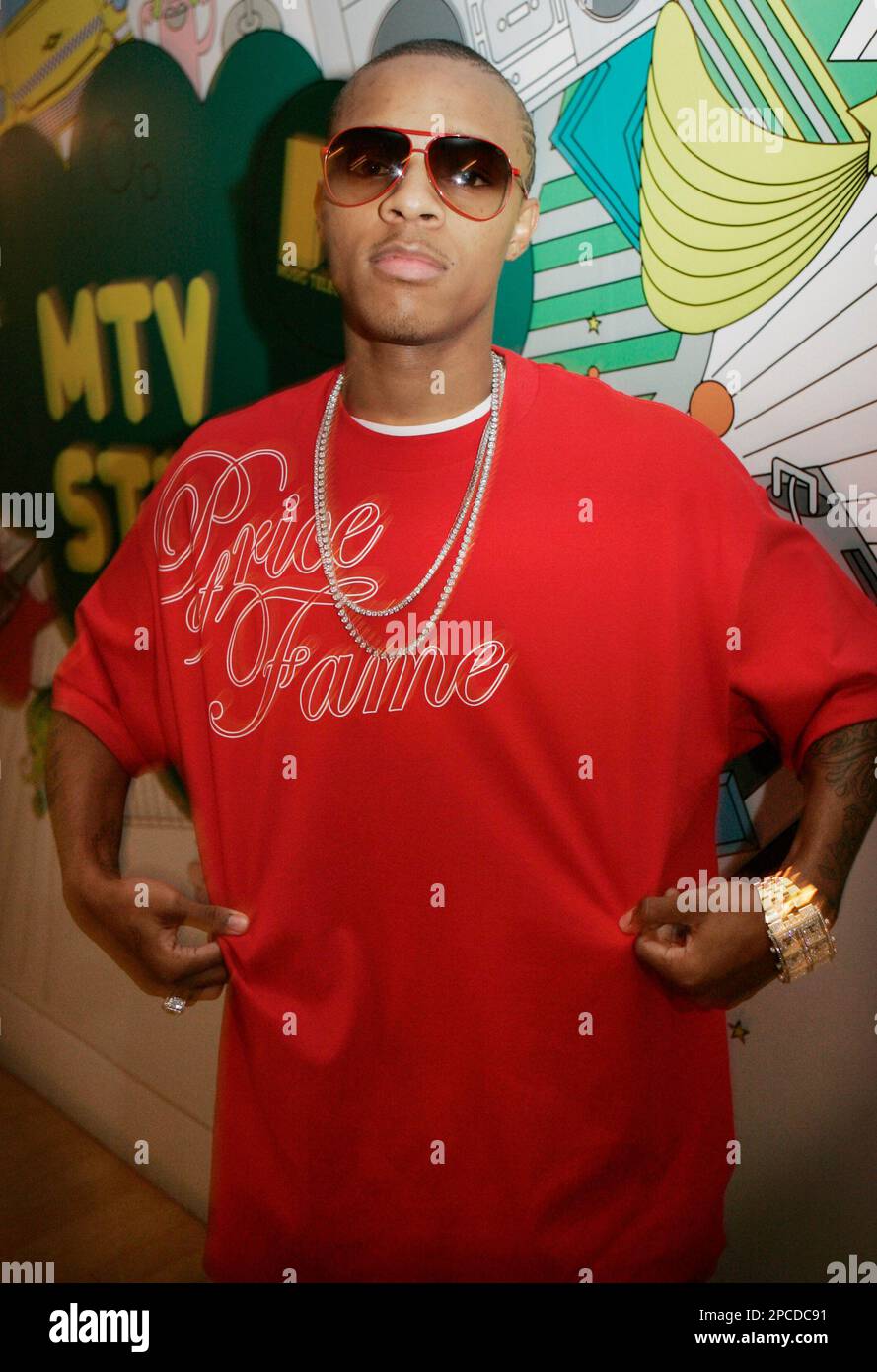 Musician Bow Wow appears back stage during MTV's 'Total Request Live ...