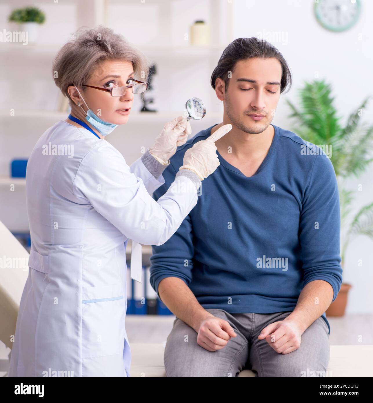 Skin cancer mole face woman hi-res stock photography and images - Alamy