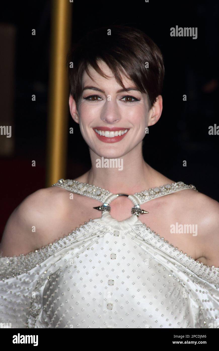 London, UK. Anne Hathaway at the World Premiere of 'Les Miserables ...