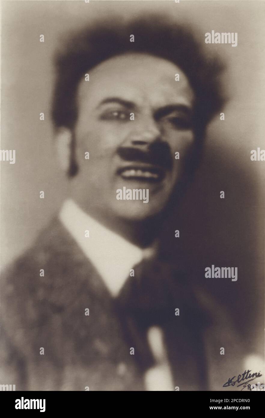 1918 ca , ITALY : The movie and theatre sicilian actor ANGELO MUSCO ...