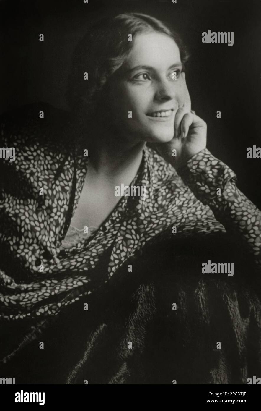 1930 : The celebrated Czech Opera singer soprano and movie actress ...