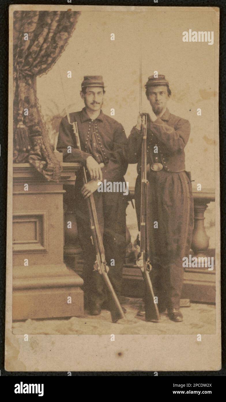 Two unidentified soldiers in Union chasseur uniforms with bayoneted ...