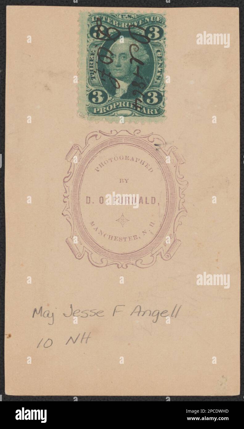 Angell family hi-res stock photography and images - Alamy