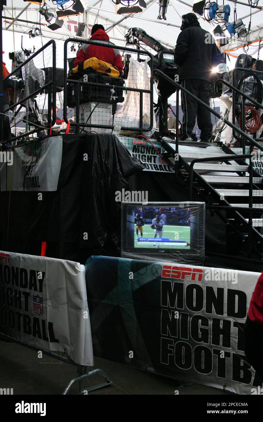The fans' view of the set for ESPN's Monday Night Countdown. (AP Photo ...