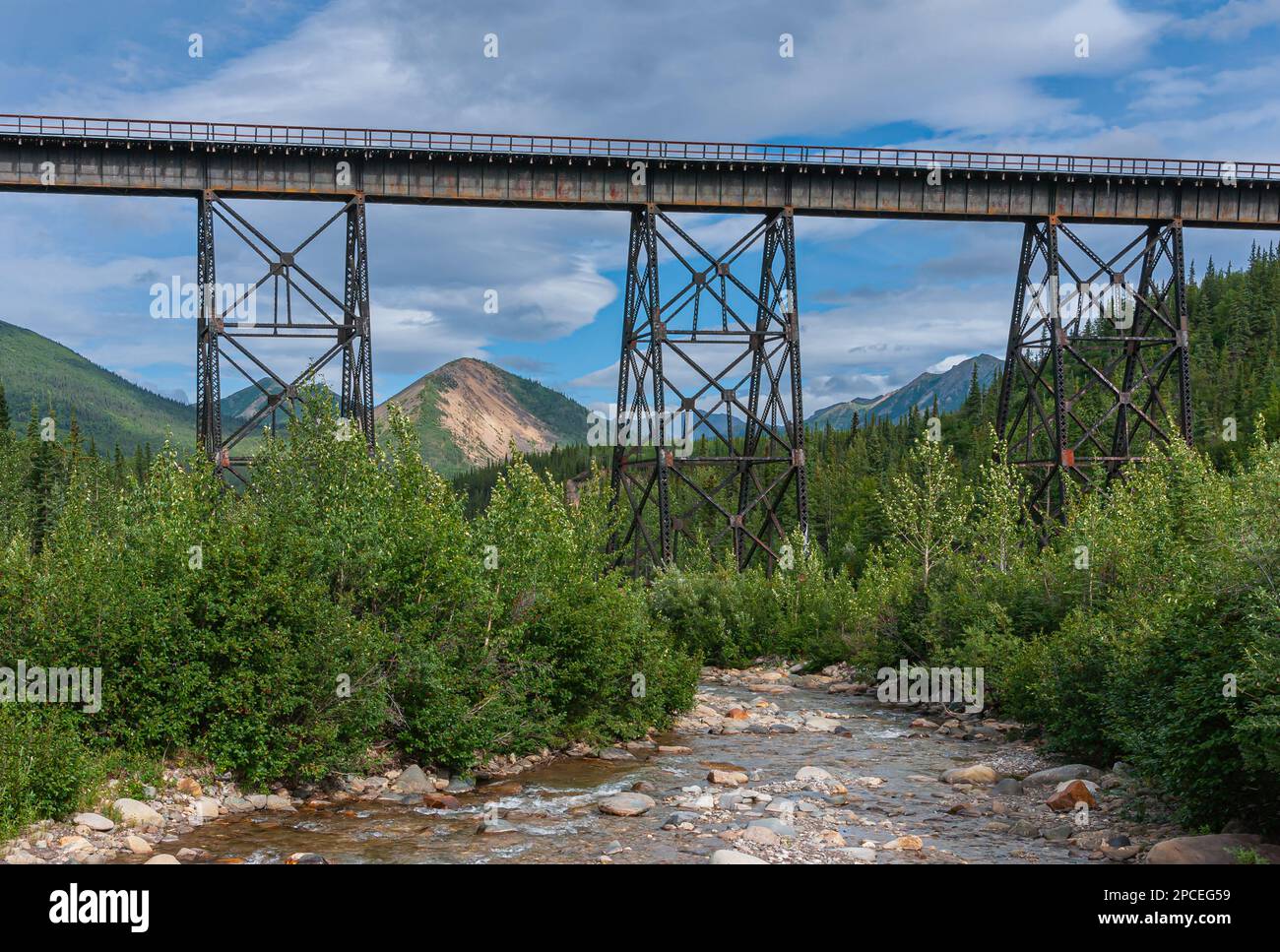 Nenana railroad bridge hi-res stock photography and images - Alamy