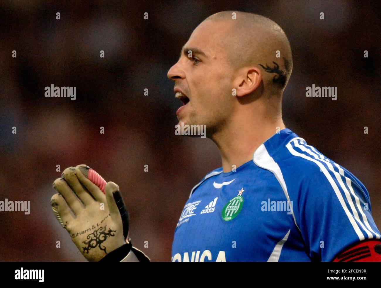 Saint Etienne' s French goalkeeper Jermie Janot shouts during their ...