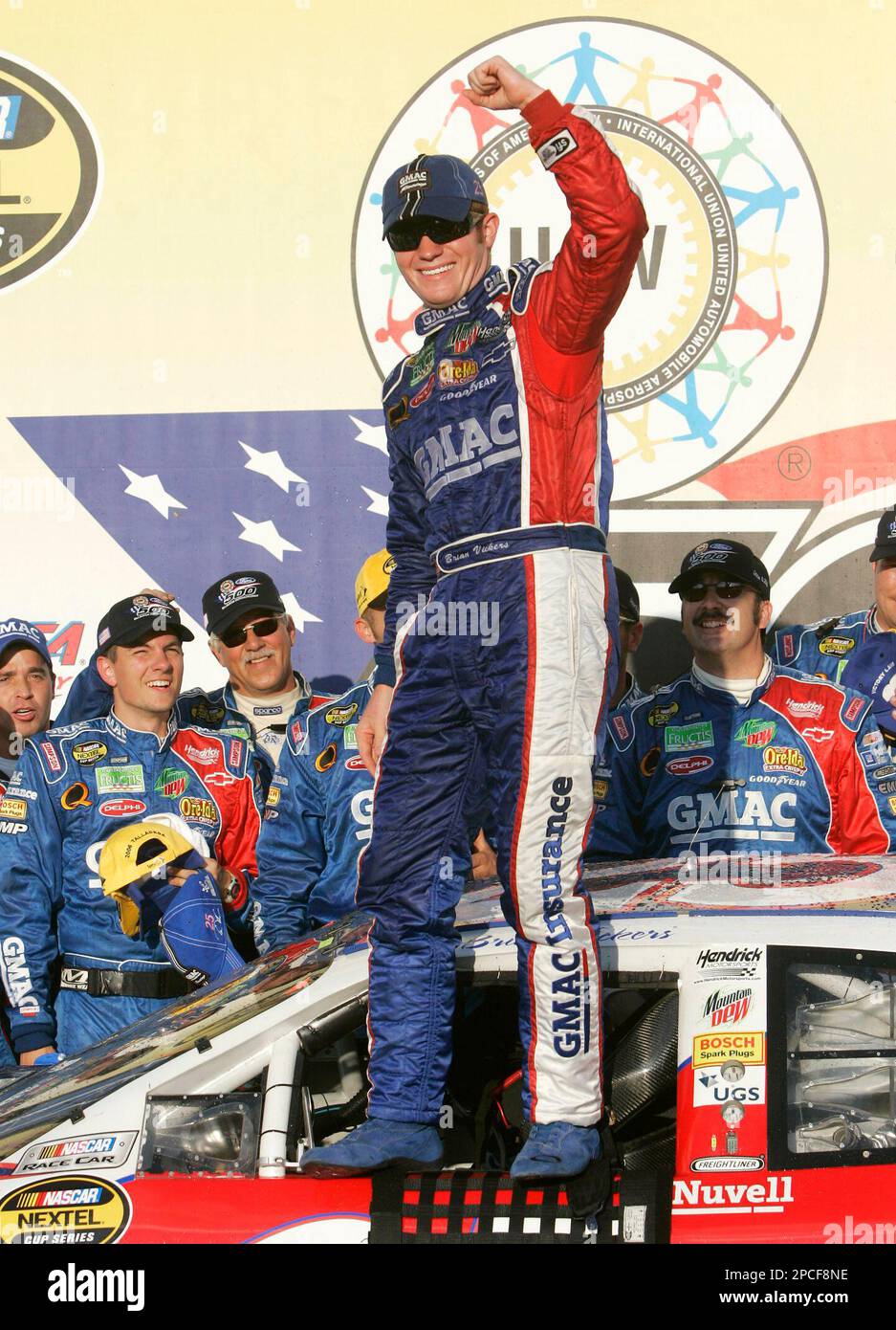 Brian Vickers poses for photographers in victory lane. (AP Photo/Rob ...