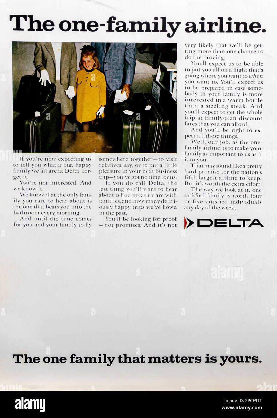 Delta airline advert in a Natgeo magazine July 1968 Stock Photo - Alamy