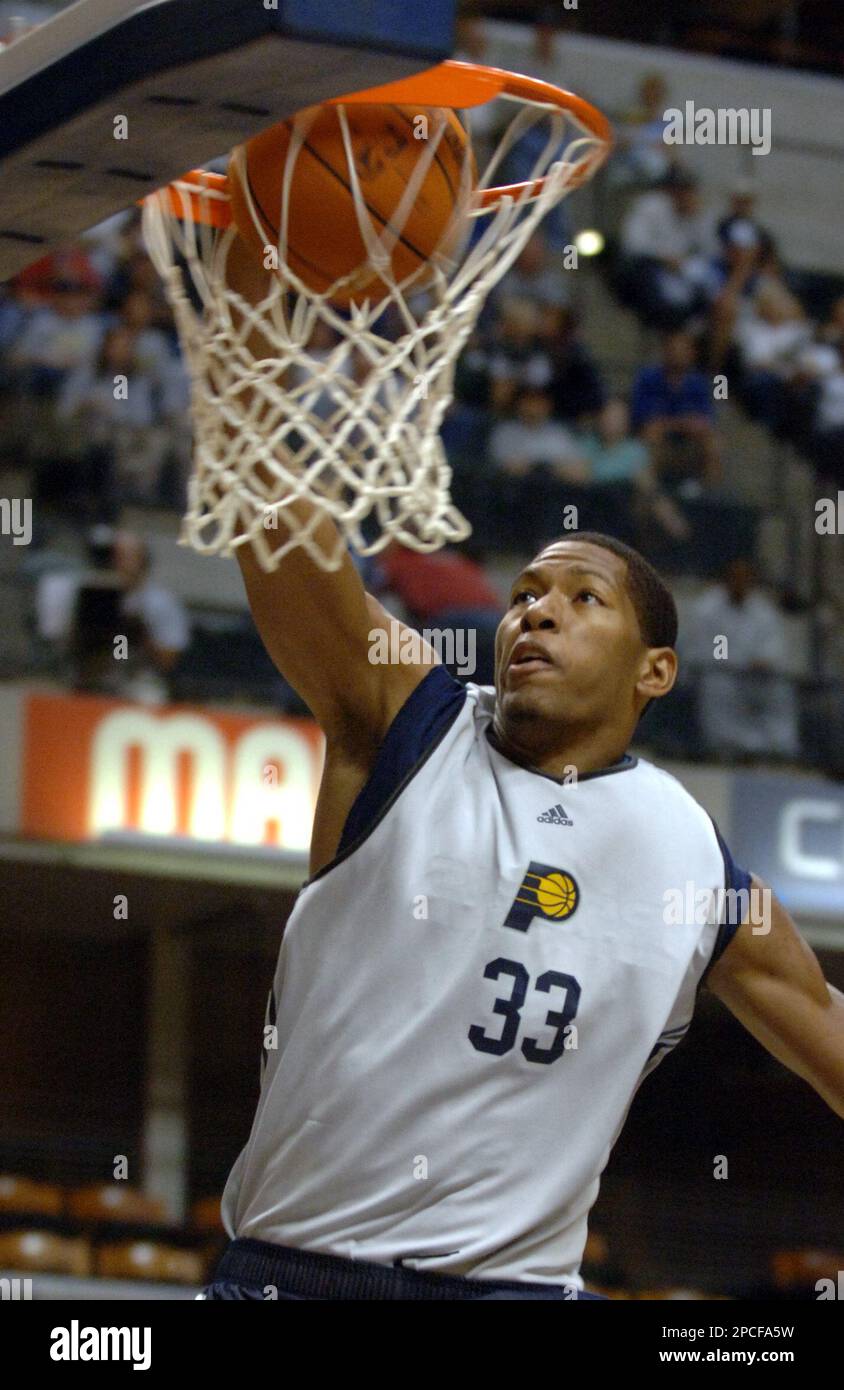 Danny Granger Dunk