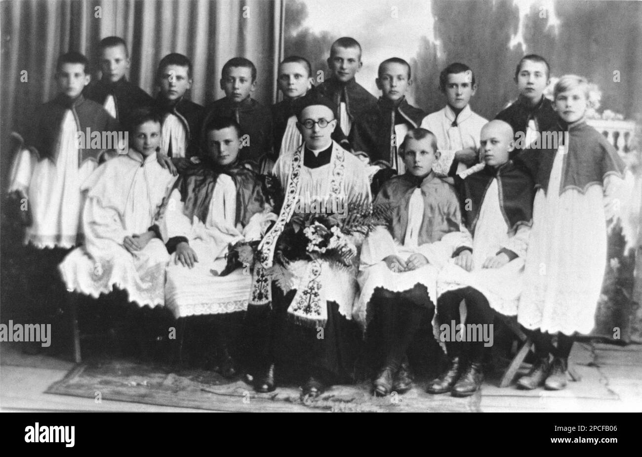 Bambini piccoli hi-res stock photography and images - Alamy