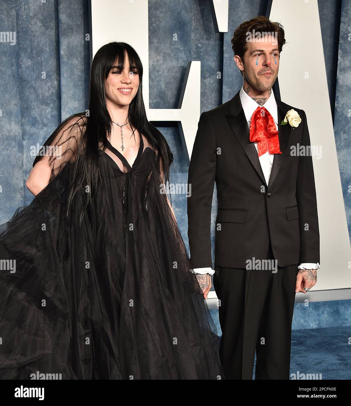 Billie Eilish and Jesse Rutherford arriving at the Vanity Fair Oscar ...