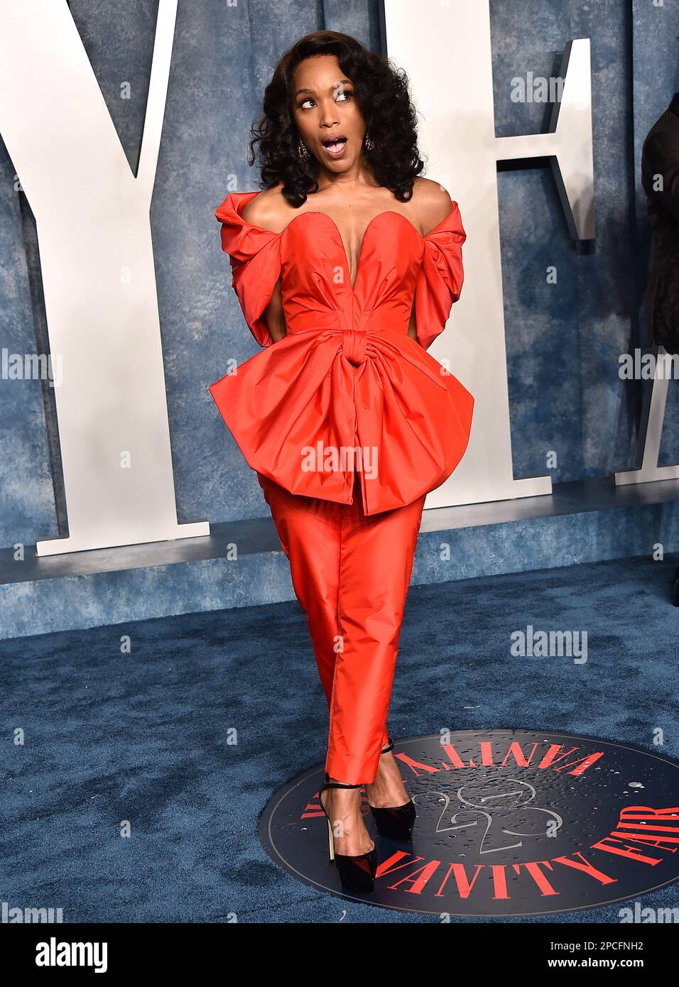 Angela Bassett arriving at the Vanity Fair Oscar Party held at the ...