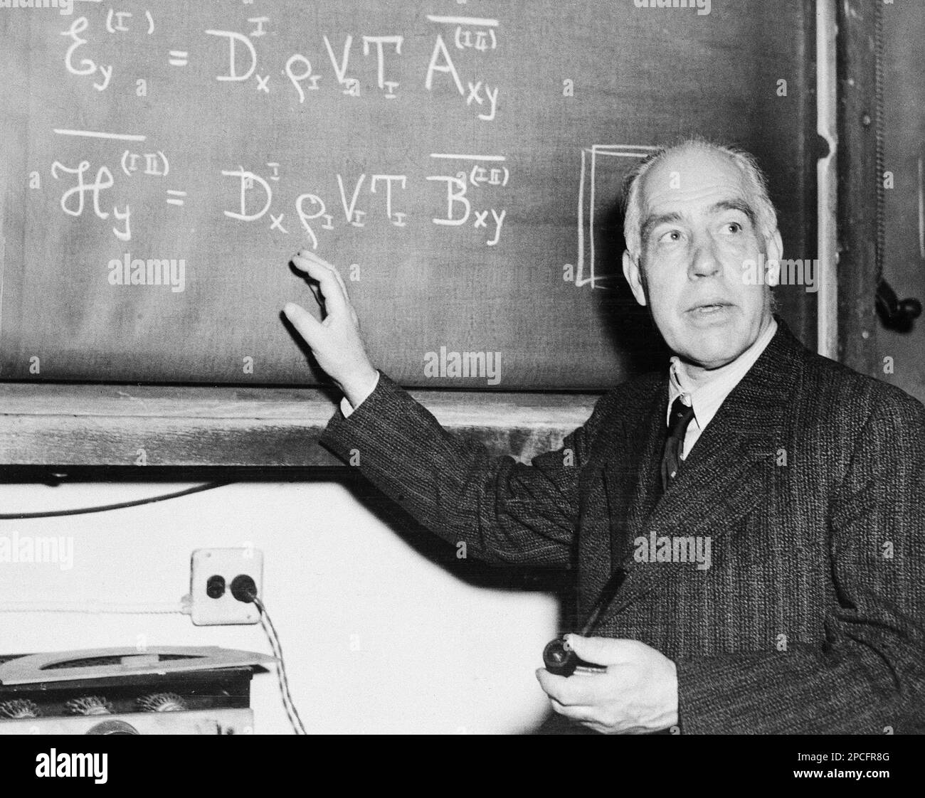 ** FILE ** In a file photo Danish atomic scientist Niels Bohr discusses ...