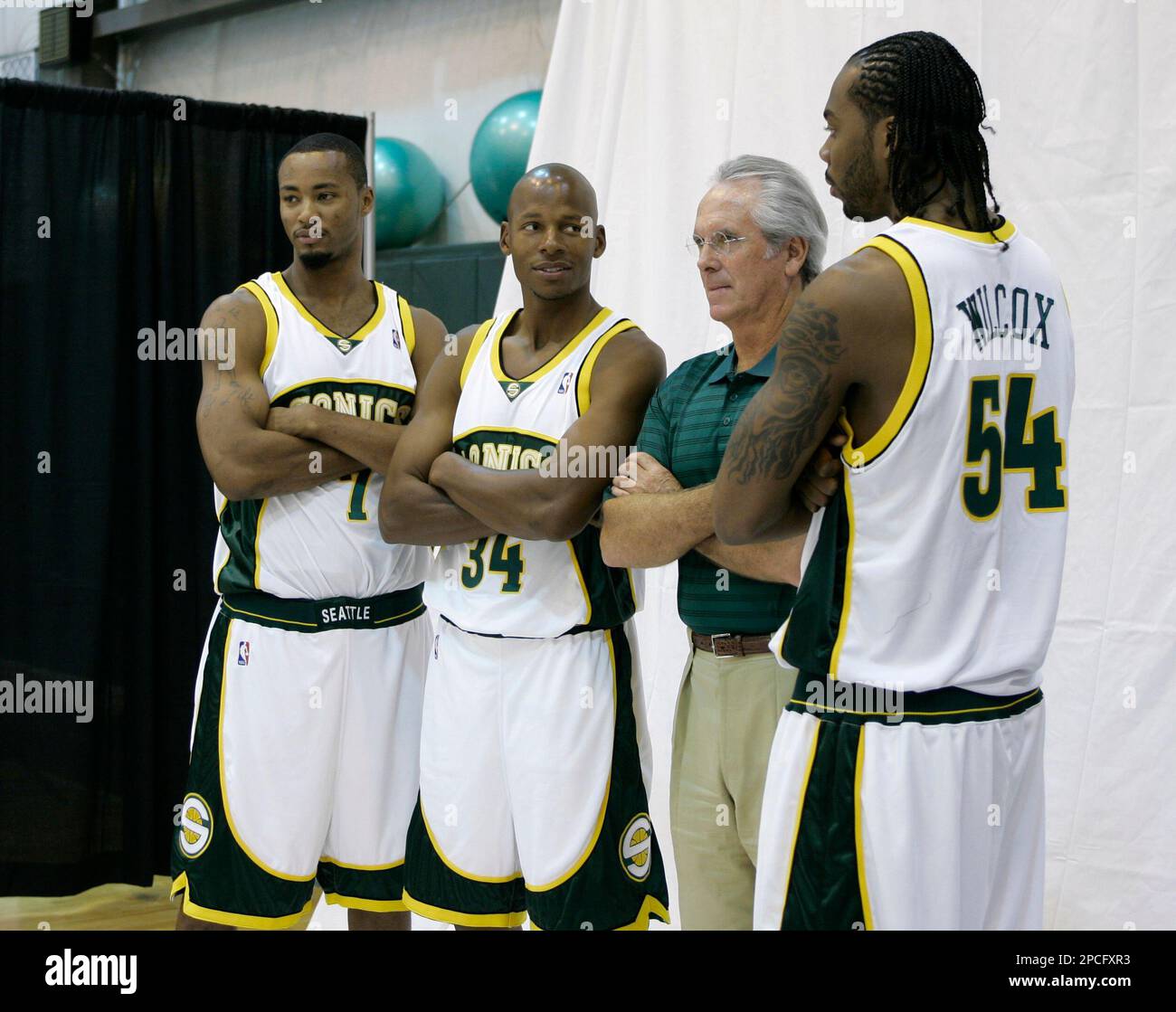 Seattle SuperSonics, from left, Rashard Lewis, Ray Allen, head coach ...