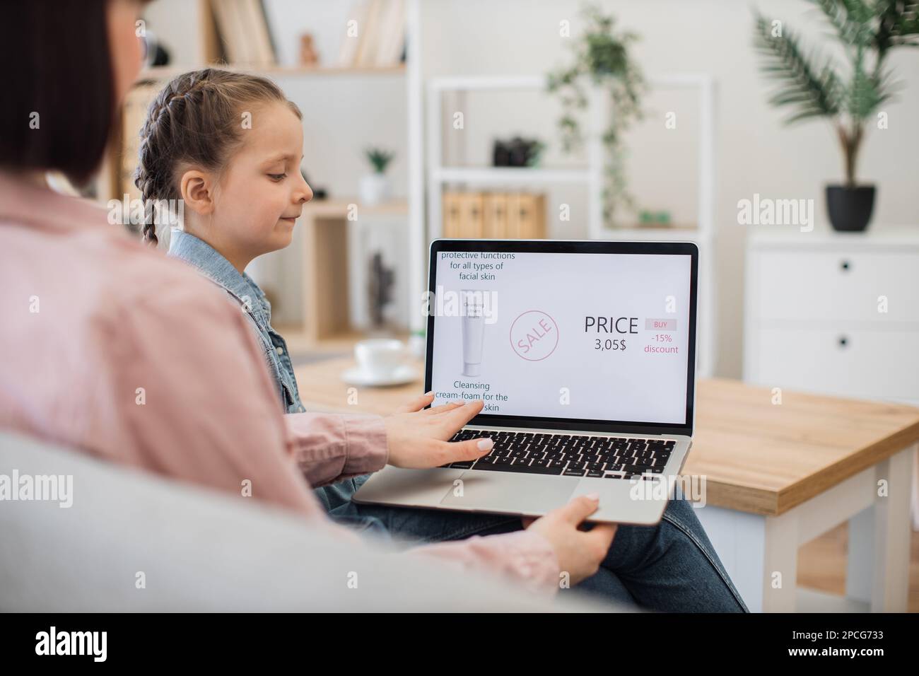 Woman types on laptop showing hi-res stock photography and images - Alamy