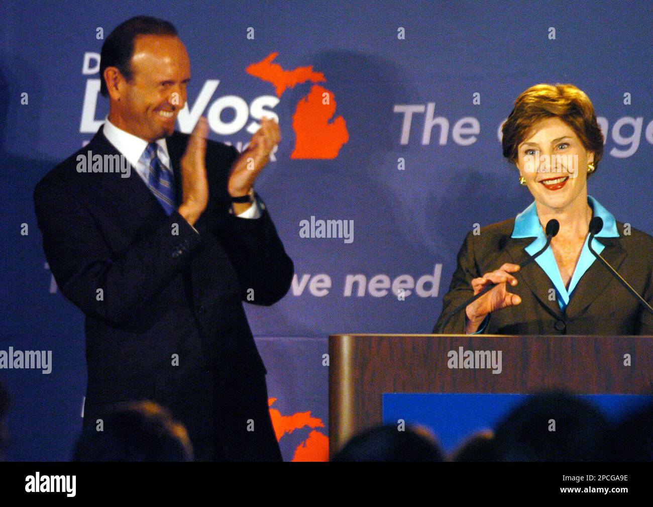 First lady Laura Bush, right, talks with guests at Oakland Hills ...