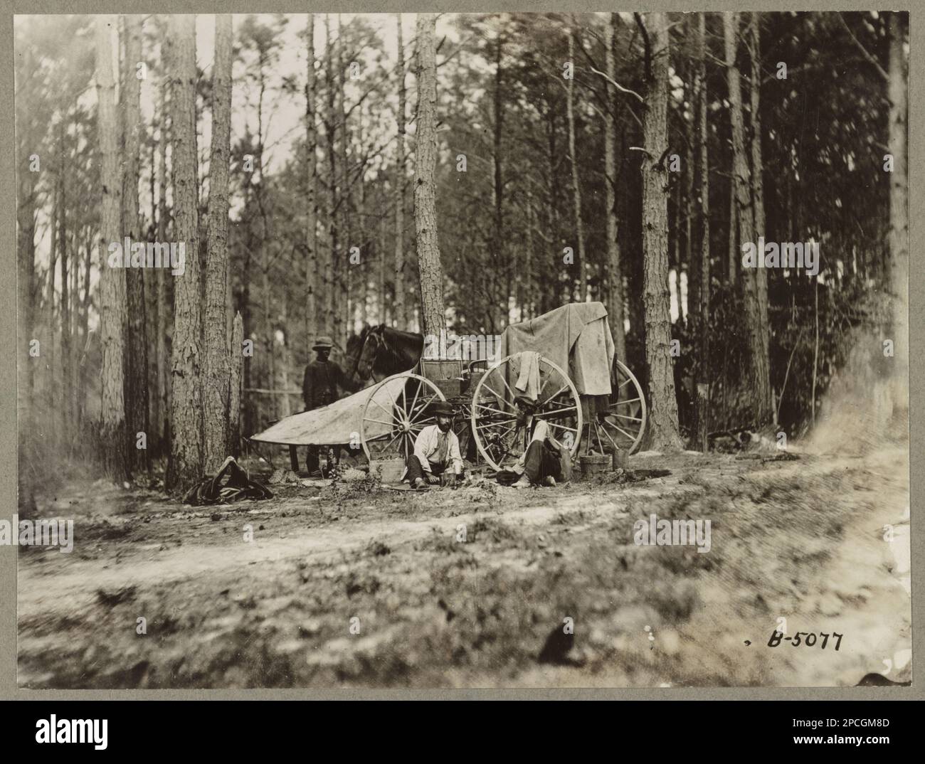 Brady's photo outfit in front of Petersburg, Virginia 1864(?). No. B ...