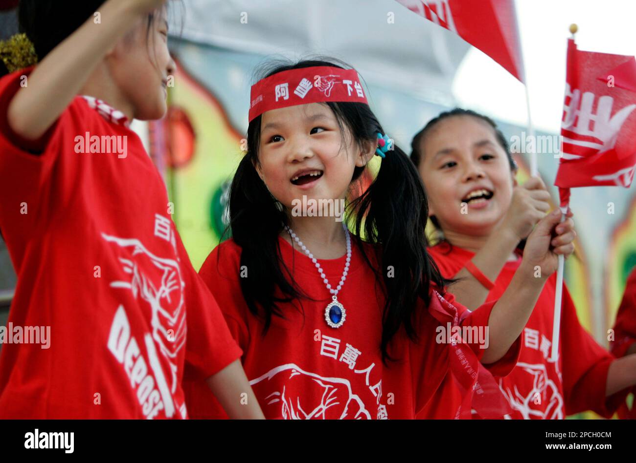 Young Taiwanese Girls Dance To Music At An Anti Chen Rally Saturday
