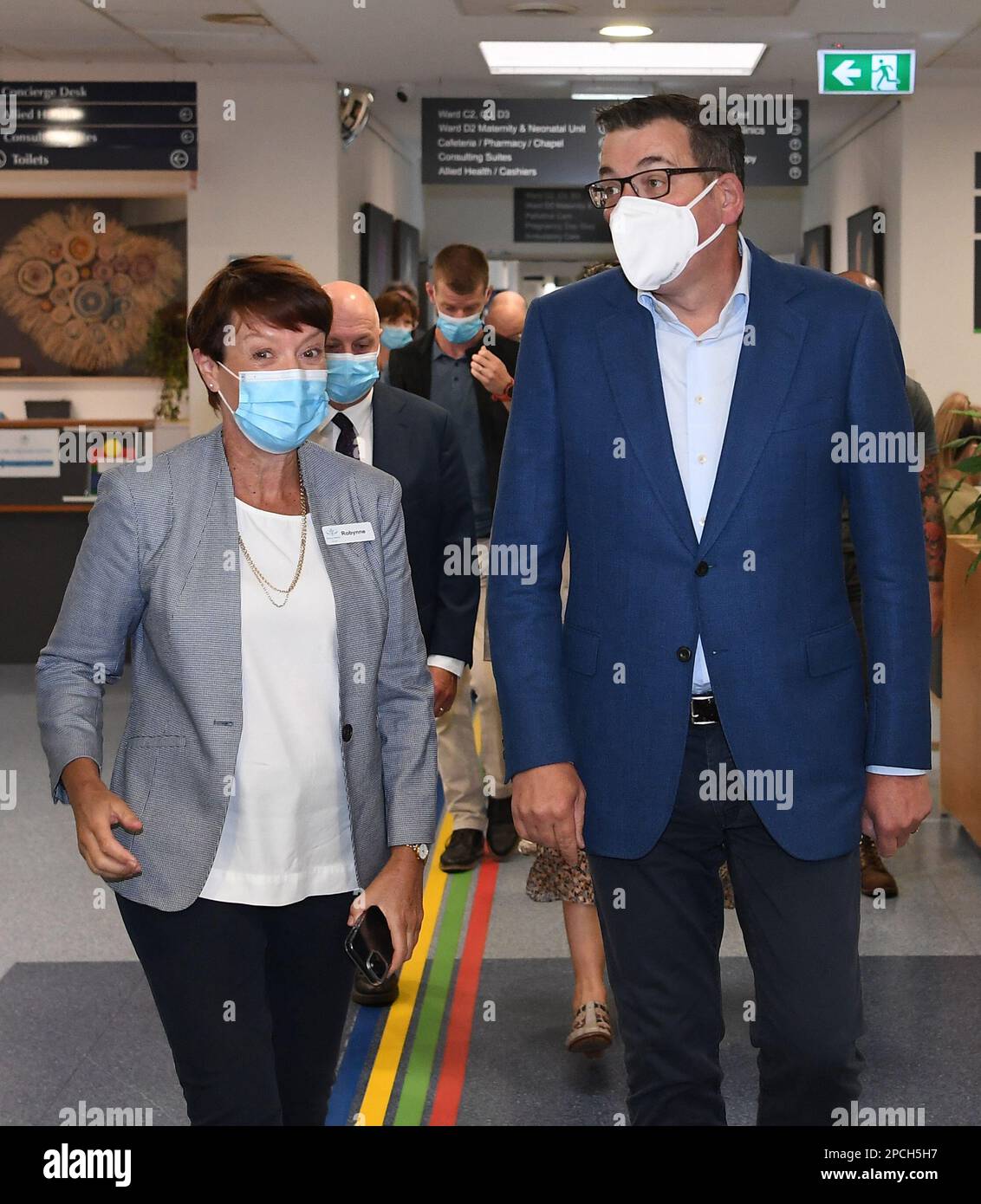 Chief Operating Officer of Mercy Health Victoria Robynne Cooke (left ...